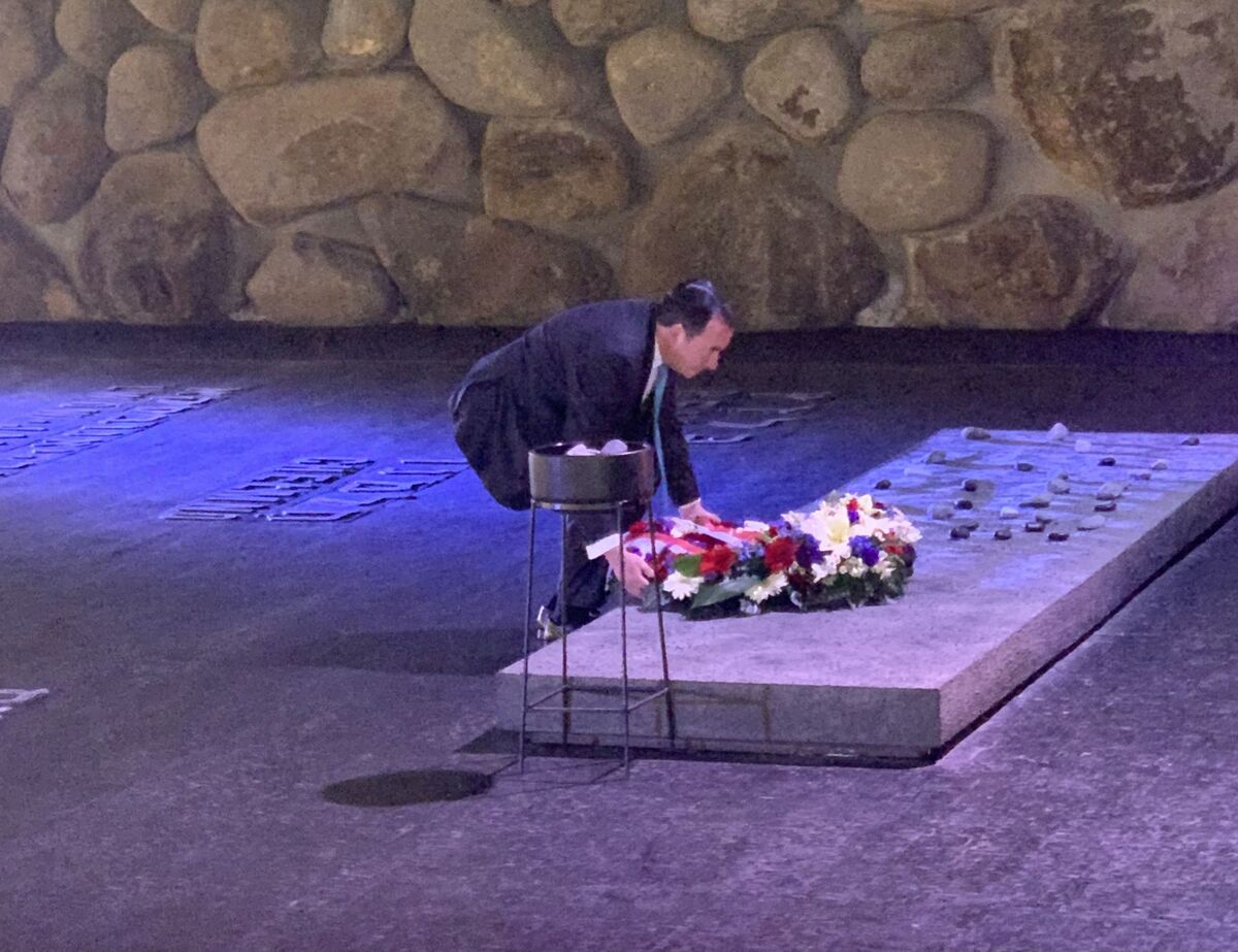 Kooperationsvereinbarung mit Holocaust-Gedenkstätte Yad Vashem erneuert ...